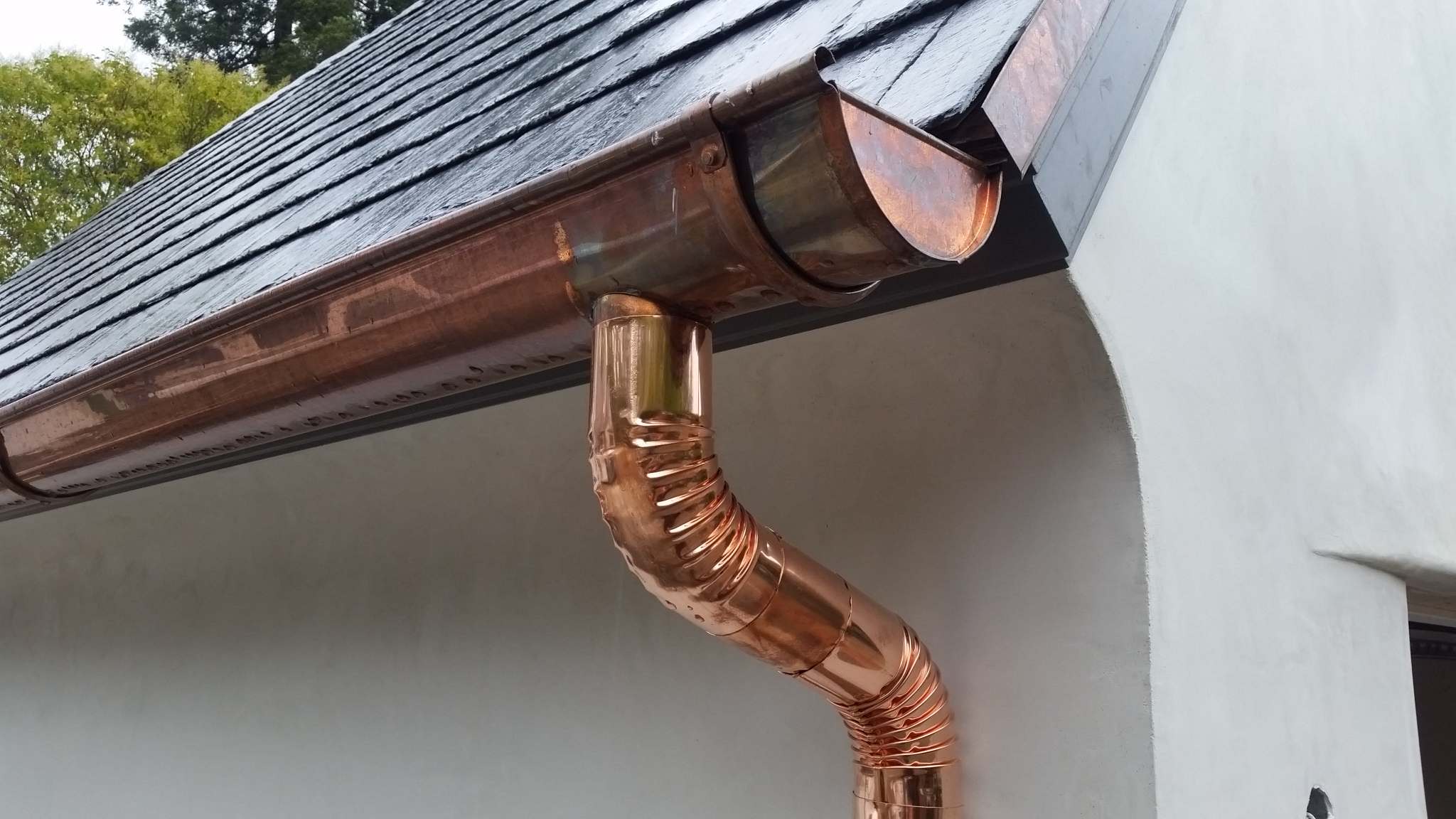 Gutter Installation in Santa Rosa, CA | Superior Seamless Gutters